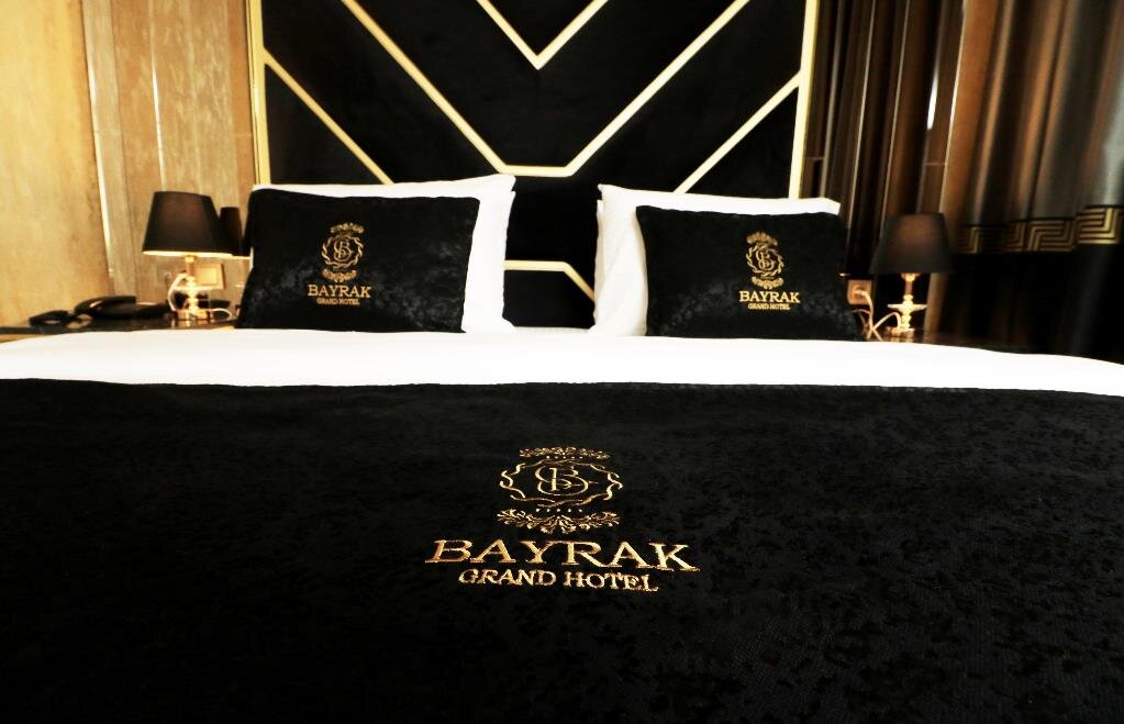 Bayrak Grand Hotel